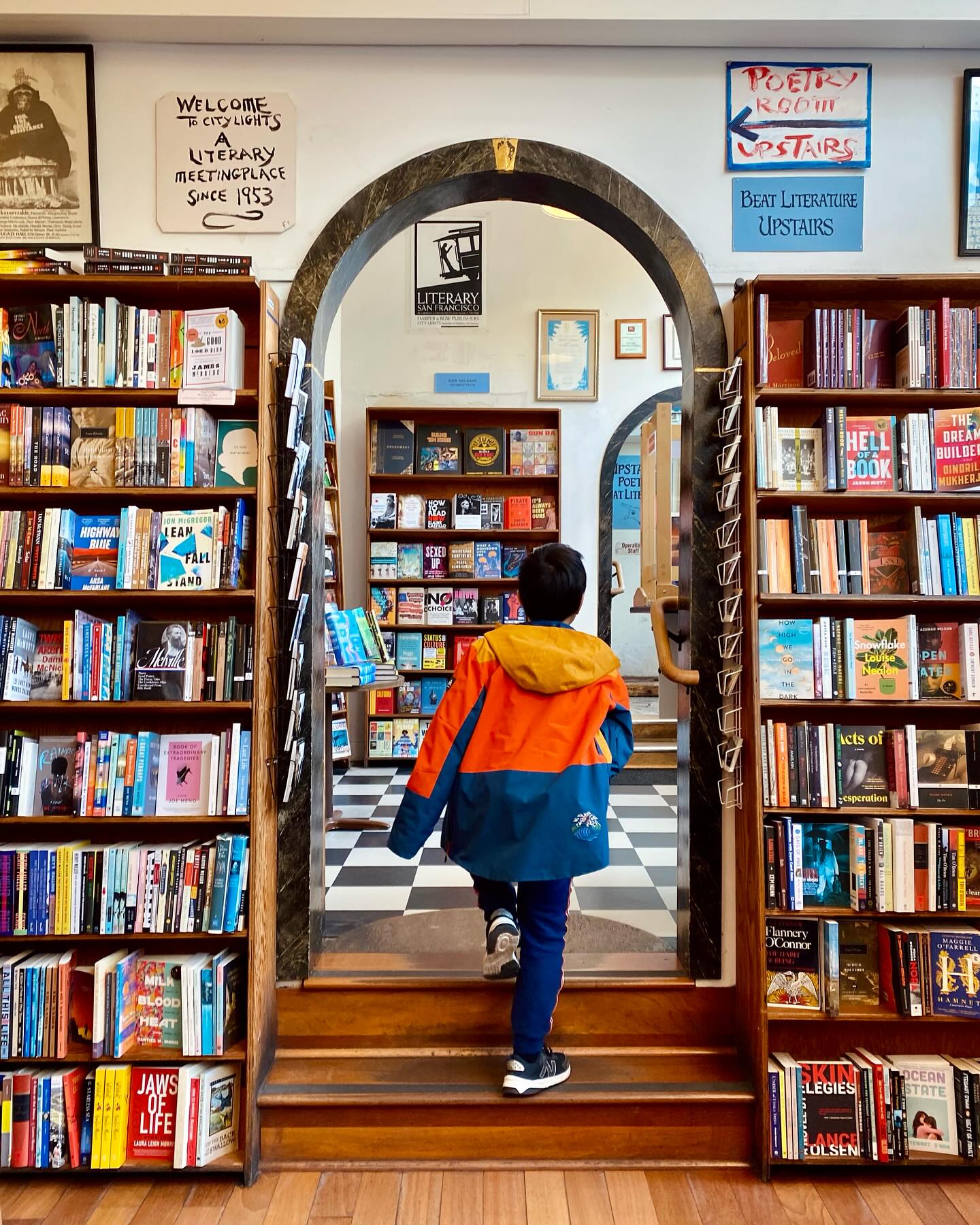 跟著《Matilda’s Cat》的貓腳印，一步步走進 Emily Gravett 的圖文劇場 – 一起讀、一起玩！